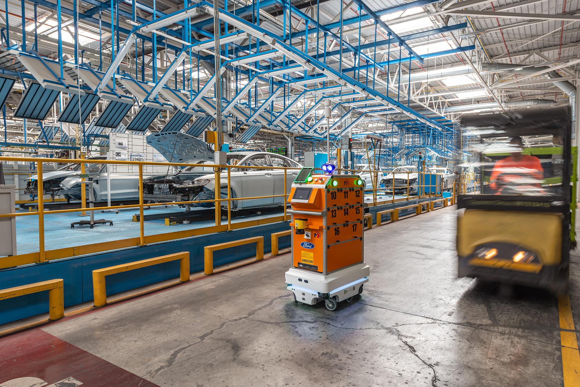 Robotics Automation: Assembly & Material Handling Systems (AMR) | Koops